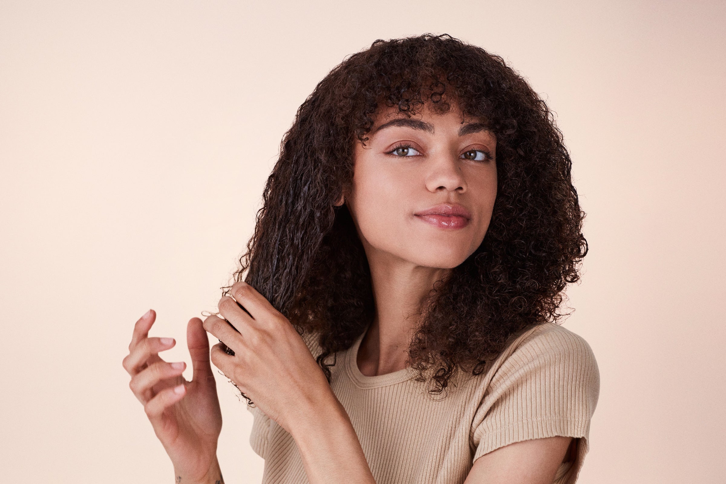 How to Use Curl Defining Cream for the Bounciest Curls Ever
